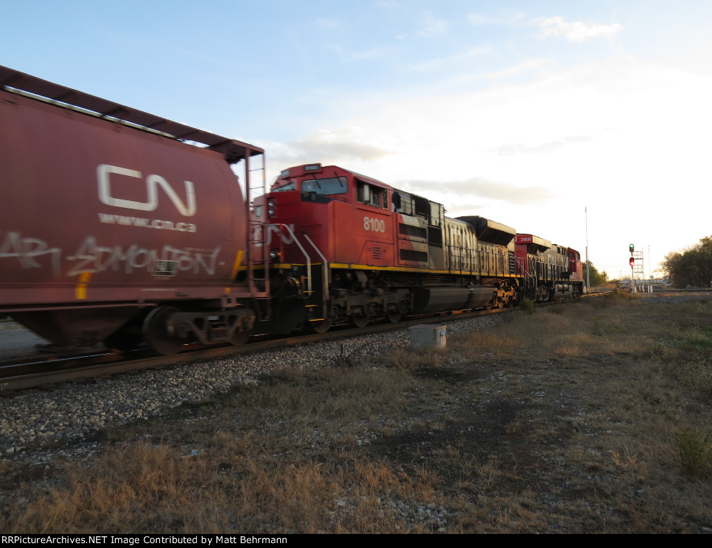 CN 8100
